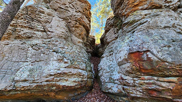 Hiking at Stem Rock Natural Area - AR Own Backyard